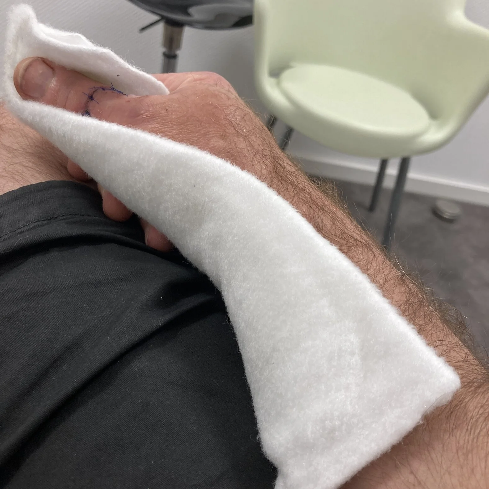 Fallbeispiel: Tiefe Schnittwunde am Daumen